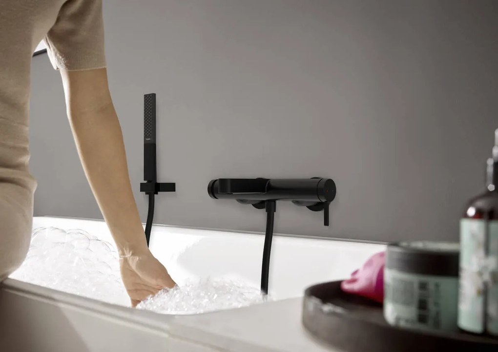Hansgrohe Finoris, nástěnná vanová baterie, černá matná, 76420670