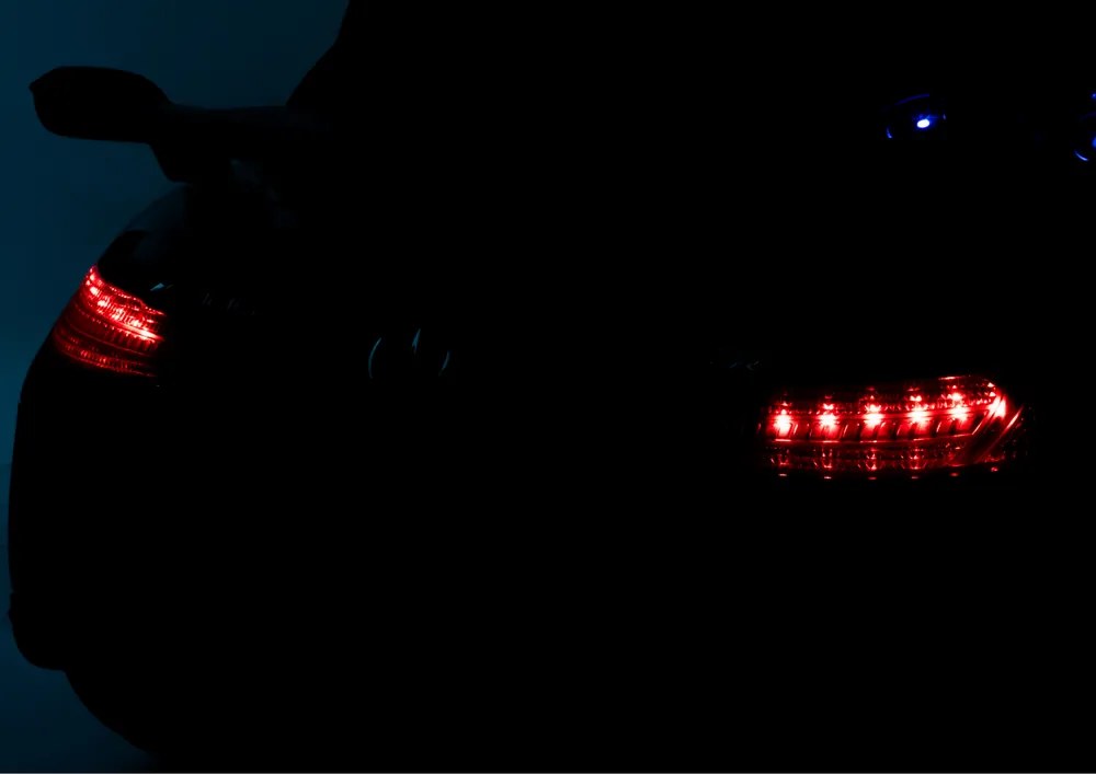 LEAN CARS Elektrické autíčko na baterie Mercedes GTR černé