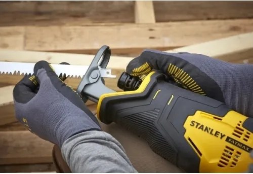 Aku mečová pila (ocaska) Stanley FatMax V20 SFMCS300B 18V bez nabíječky a baterie