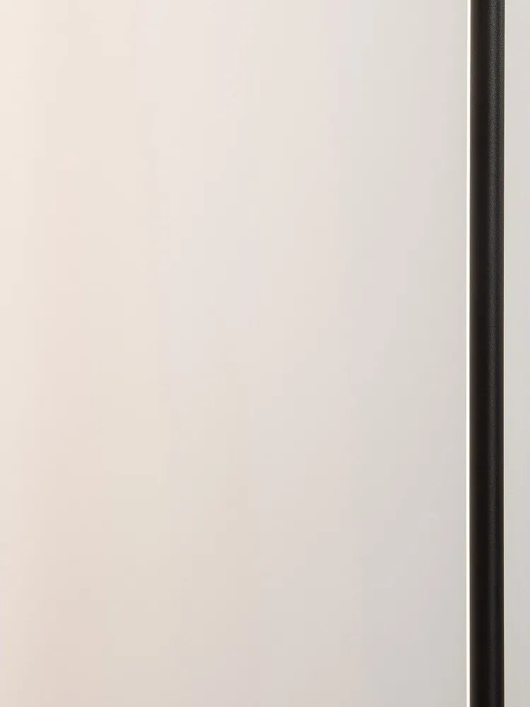 Matně černá hliníková LED stojací lampa (výška 300 cm) Elettra – Nova Luce