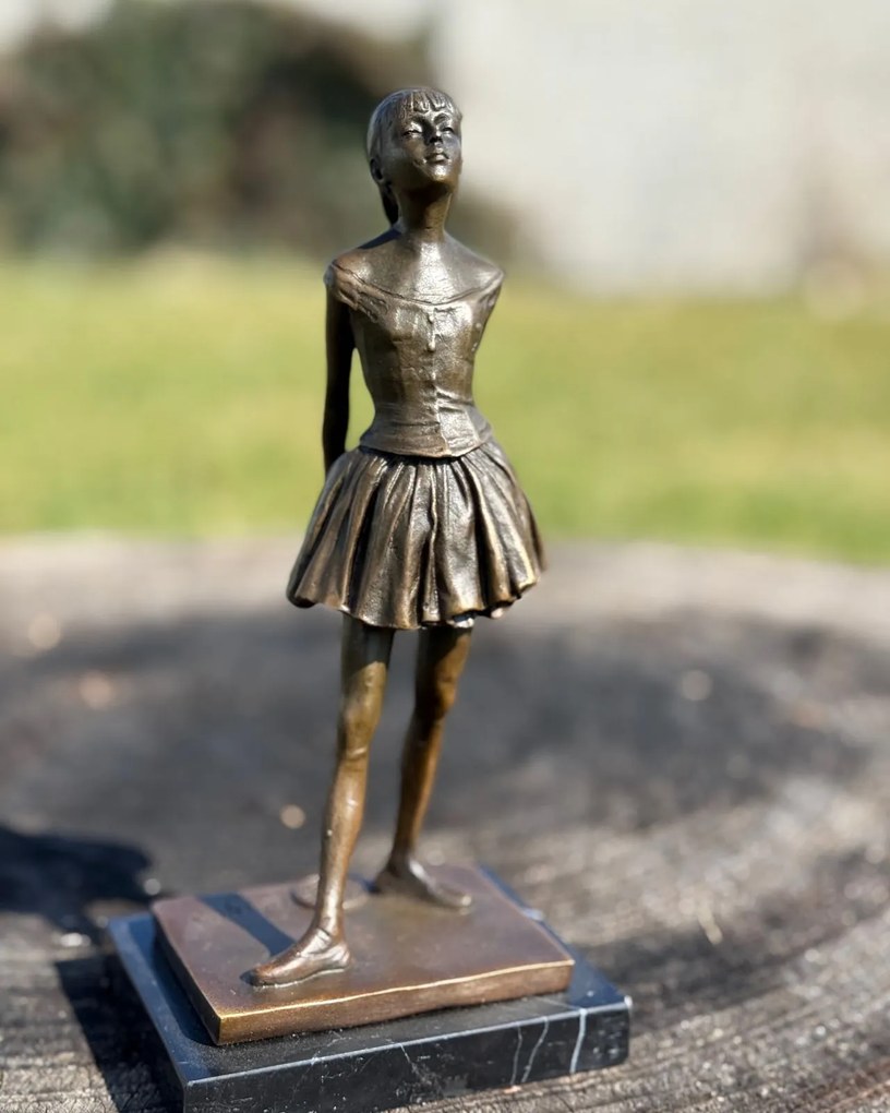 Bronzová socha malá soška - Tanečnice baletka Degas