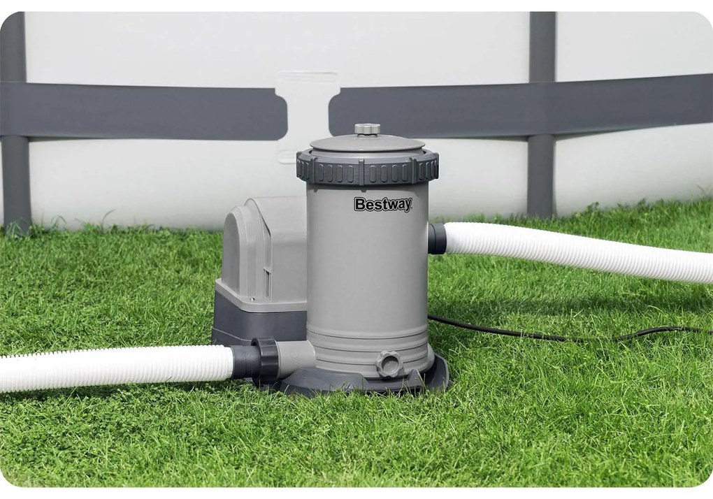 Bazénové filtrační čerpadlo Bestway 58391 s výkonem 9463 l/h pro čistou a jasnou vodu