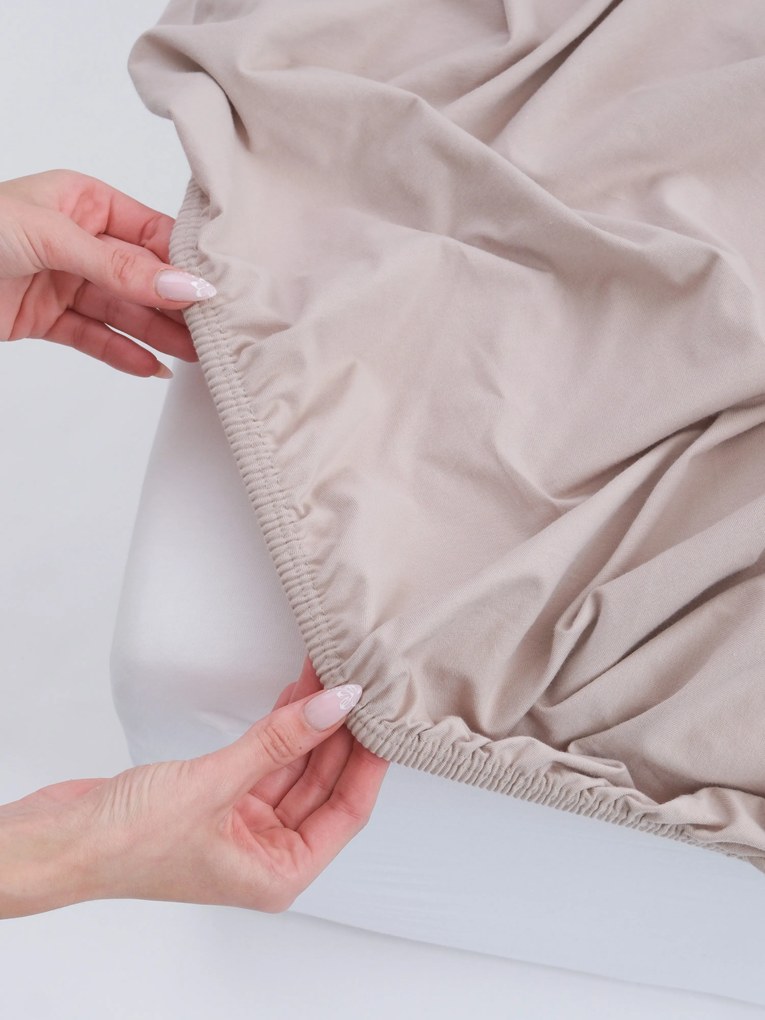 MK Lůžkoviny Jersey prostěradlo do postýlky s elastanem 70 × 140 cm – cappuccino