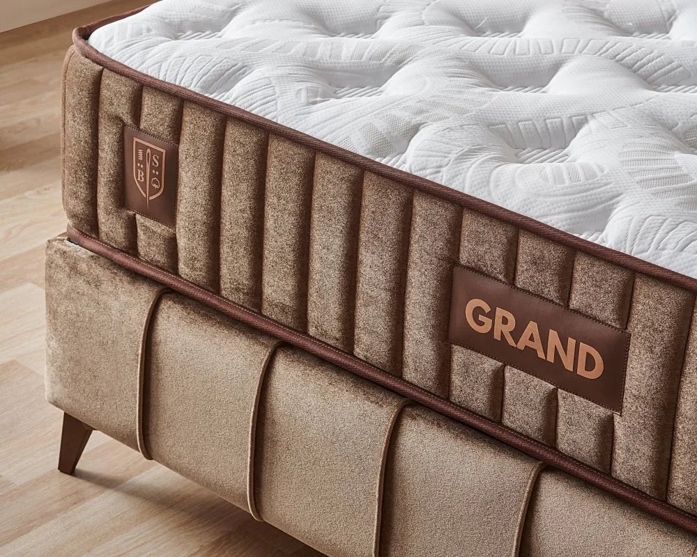 Čalouněná postel GRAND s matrací - hnědá