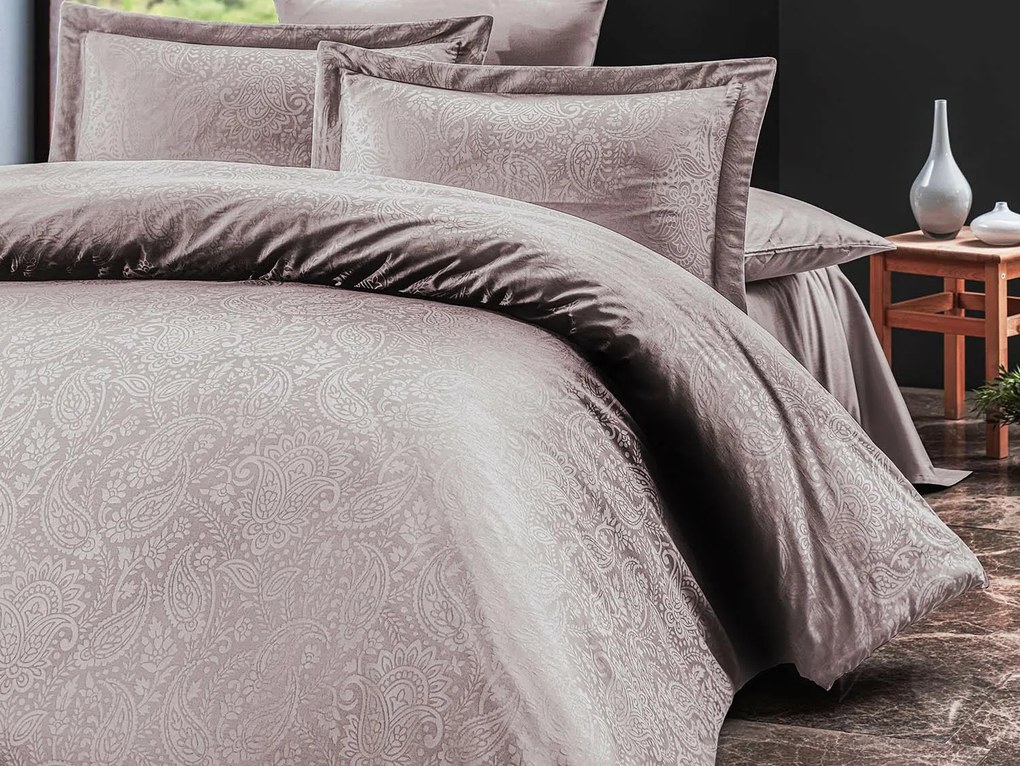 Darymex Saténové ložní prádlo 220x200 Sal lila light v krabici žakárové ornamenty orientální Luxury Premium