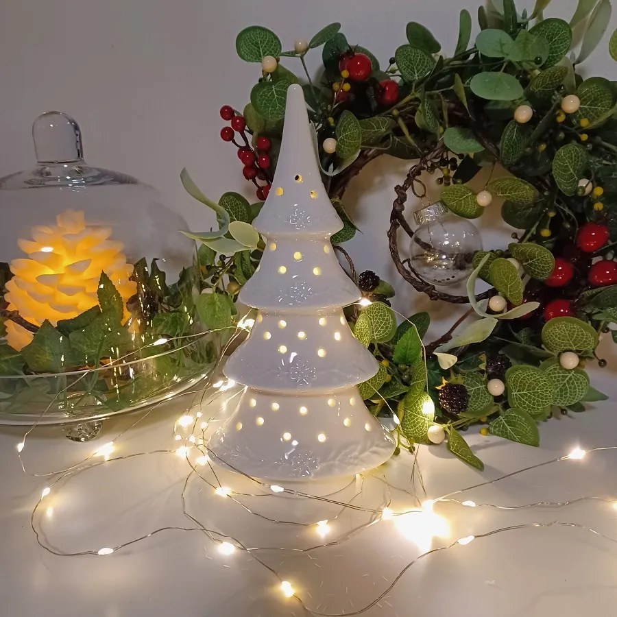 LED dekorace keramický stromeček 11,4 × 8,5 × 23 cm, teple bílá, 2× LR44