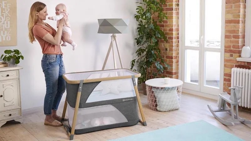 Kinderkraft Multifunkční postýlka 4v1 Sofi Gray