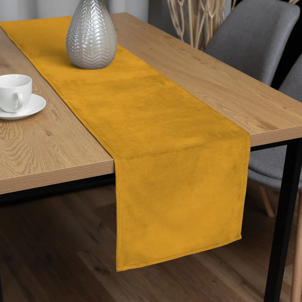 Biante Sametový běhoun na stůl Velvet Premium SVP-037 Zlatavě oranžový 35x120 cm