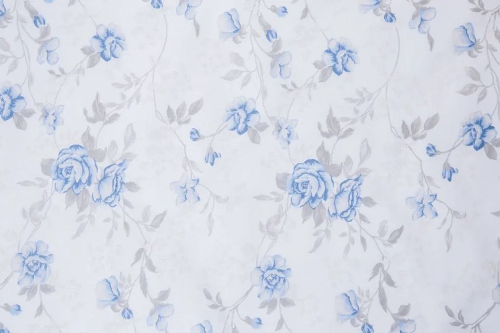 Flanelové povlečení oboustranné selského stylu se romantickým drobným vzorem kytiček a růže laděné do modré barvy 1x 140/200, 1x 90/70
