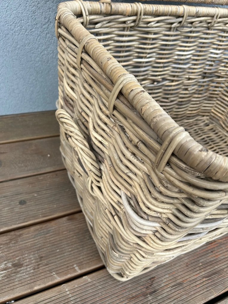 Vingo Ratanová truhla Rozměry (cm): 52x29, v. 26