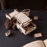 Ugears 3D mechanické puzzle Ford Anglia 246 ks