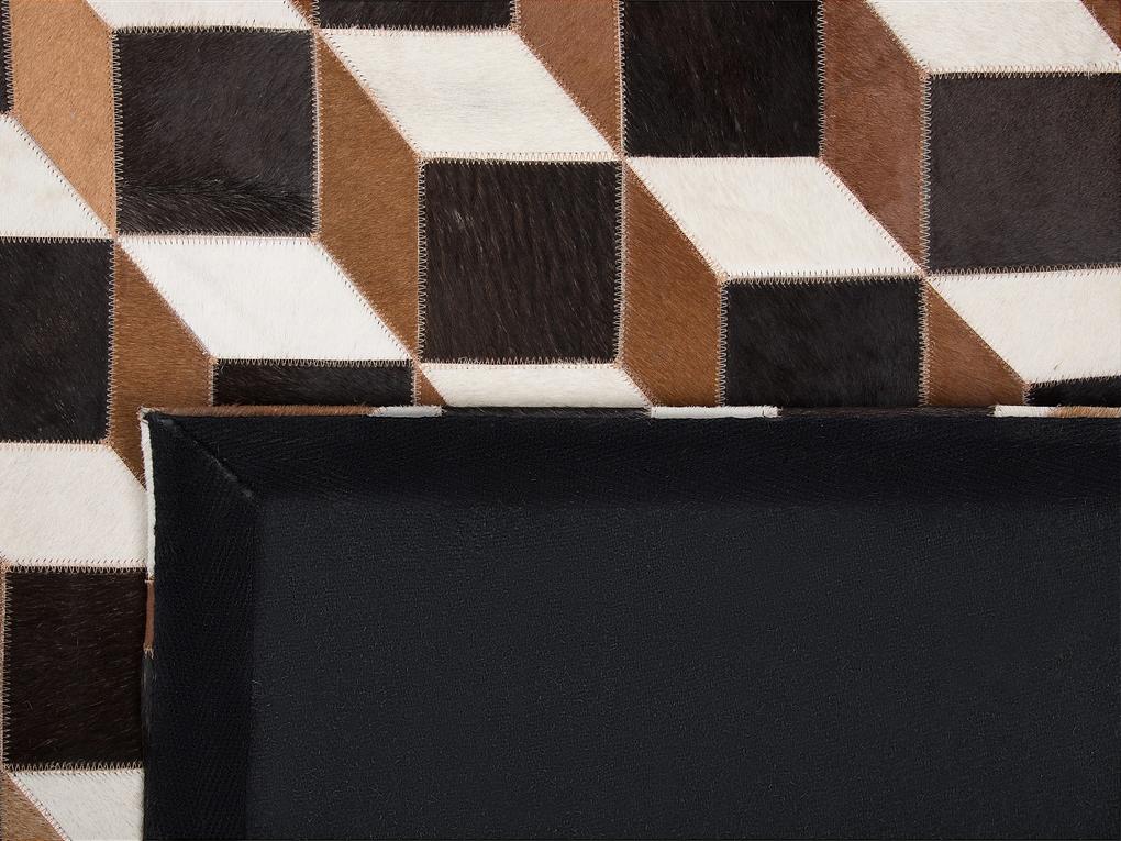 Kožený koberec bílý 140 x 200 cm ALPKOY Beliani
