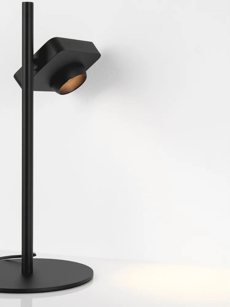 Černá hliníková LED stolní lampa s ohybatelnou konstrukcí/stmívatelná (výška 46 cm) Kedros – Nova Luce