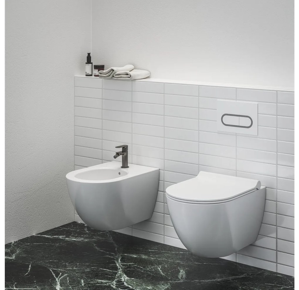 Ravak Uni Chrome X01517 bidet závěsný