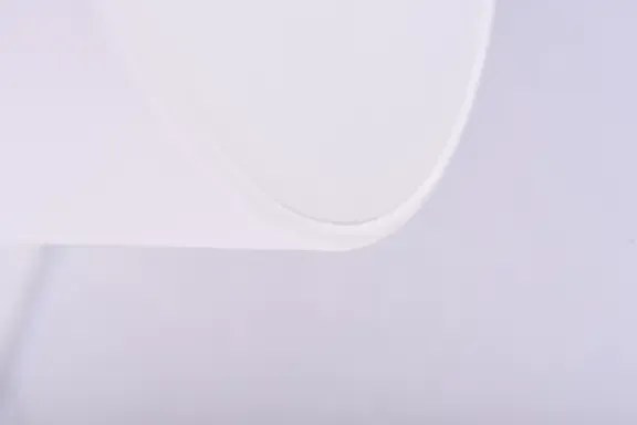 Designová stolní lampa Niang