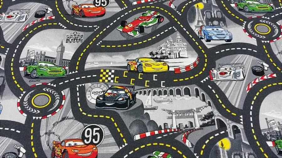 dětský koberec World of cars šíře 400 cm