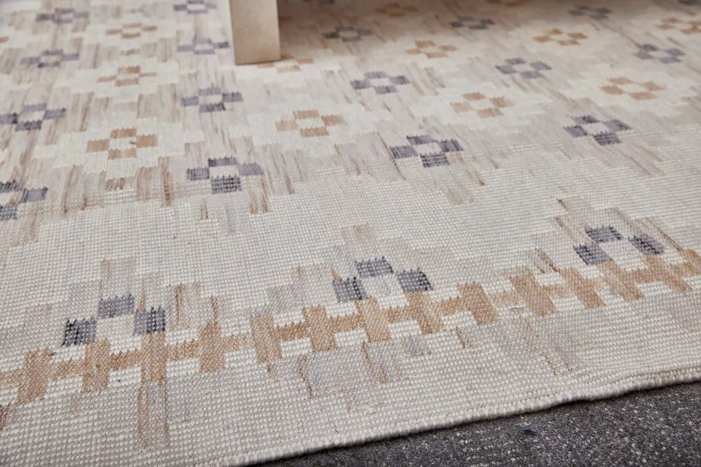 Diamond Carpets India, Ručně vázaný kusový koberec Sultan DESP P87 Ivory White Gold, 200x290, béžová, vícebarevná, chodba / předsíň