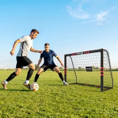 SPORTNOW Fotbalová branka do zahrady 1,8 x 1,2 m pro mládež a dospělé Robustní venkovní branka s brankovou sítí, polstrováním a zemními kotvami