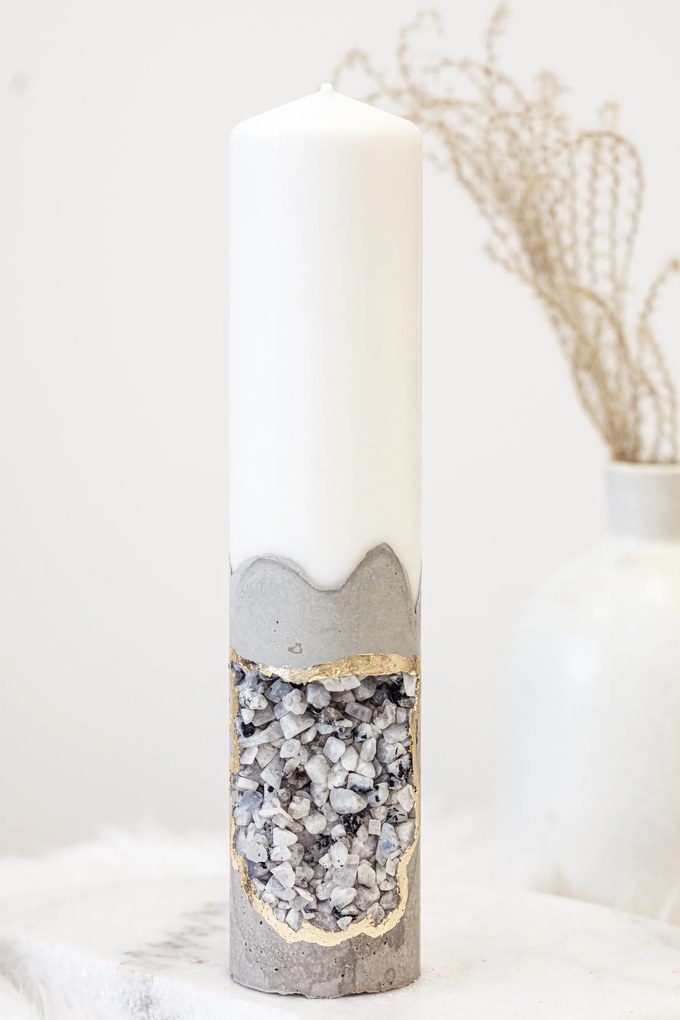 YogaDay Jedinečná velká svíčka s energií měsíčního kamene na betonové základně Druh svíce: Černobílý měsíční kámen