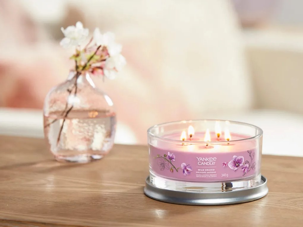 Yankee Candle – Signature Tumbler svíčka Wild Orchid (Divoká orchidej) Velikost: střední 340 g