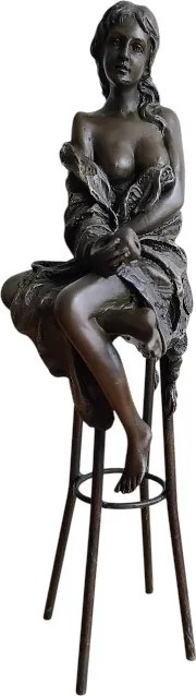 Bronzová socha sedící ženy – signovaná Pierre Colinet – elegantní akt, umělecká figurka