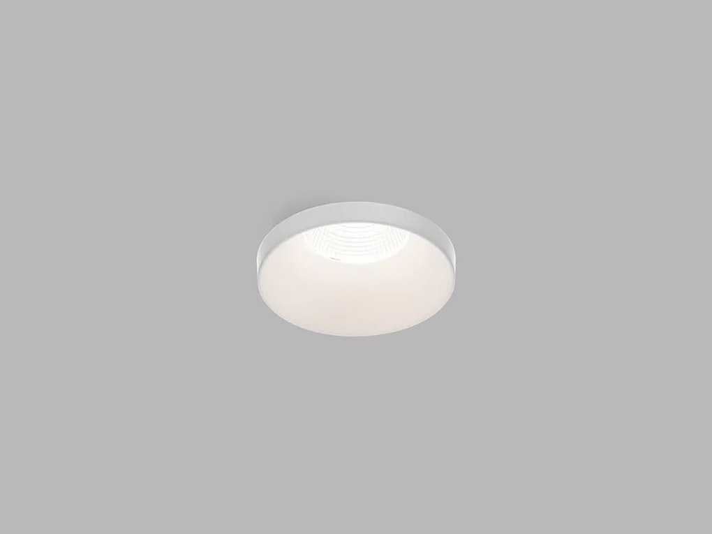 Led2 Zápustné LED svítidlo  SPOT A ø 8,2 cm, hl. 6,1 cm Barva: Černá, Stmívání, řízení: ON/OFF, Chromatičnost: 2700K