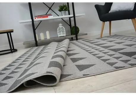 koberec SENSE Micro 81243 trojúhelníky stříbrný/antracit velikost 200x290 cm | krásné koberce cz