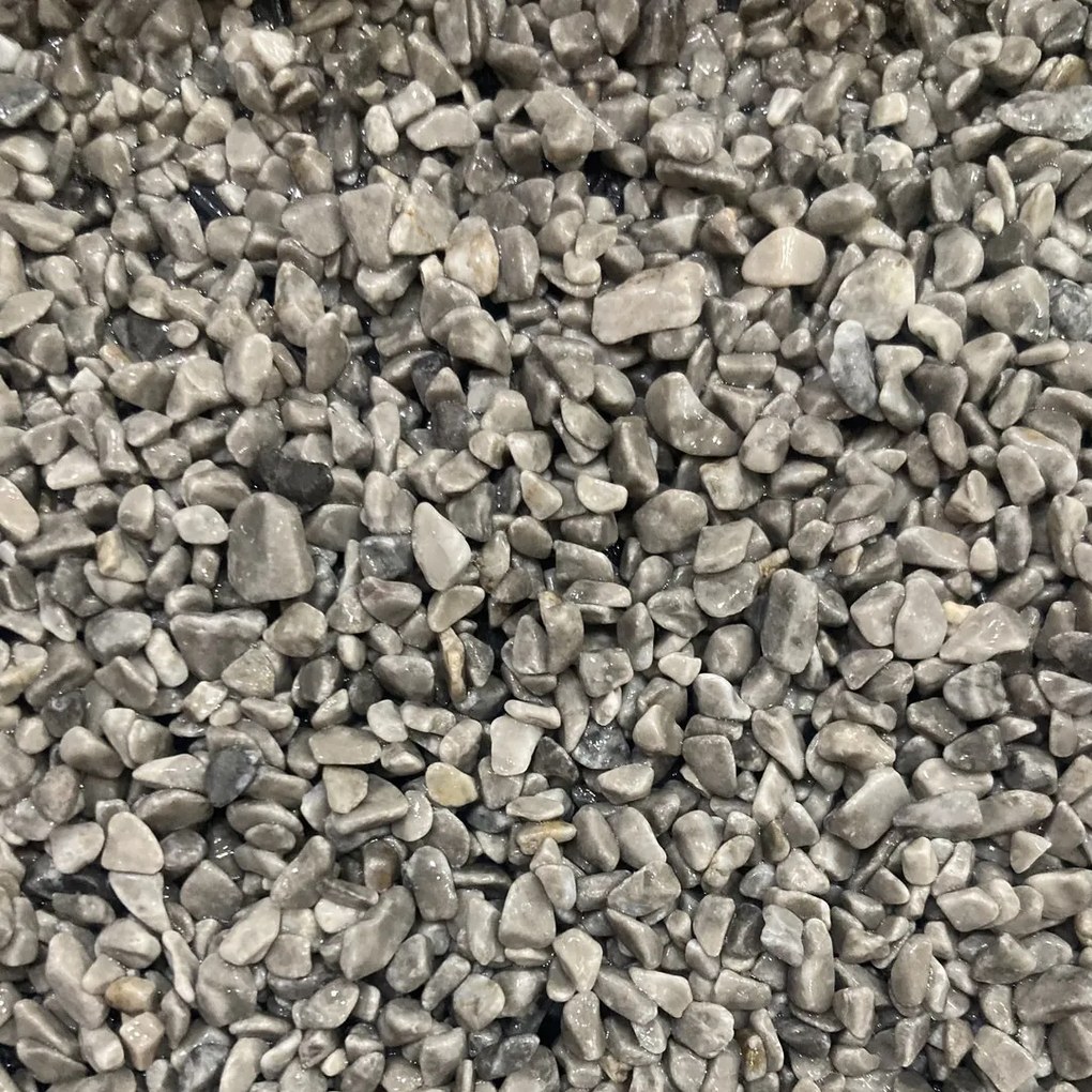 Báča Beton Kamenný koberec na stěnu Grigio Cenere Frakce: Střední (1 – 4 mm), vydatnost setu 3,5 m², Doporučené použití v: interiéru - akrylátové pojivo