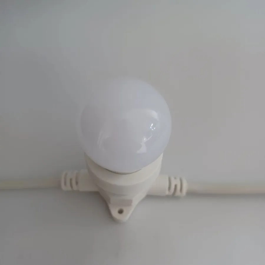LED žárovka SMDE, teple bílá, patice E27, 12 diod, IP44