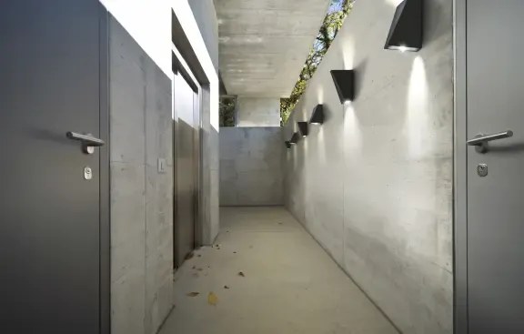LED vnější nástěnné osvětlení Zita Xl černé