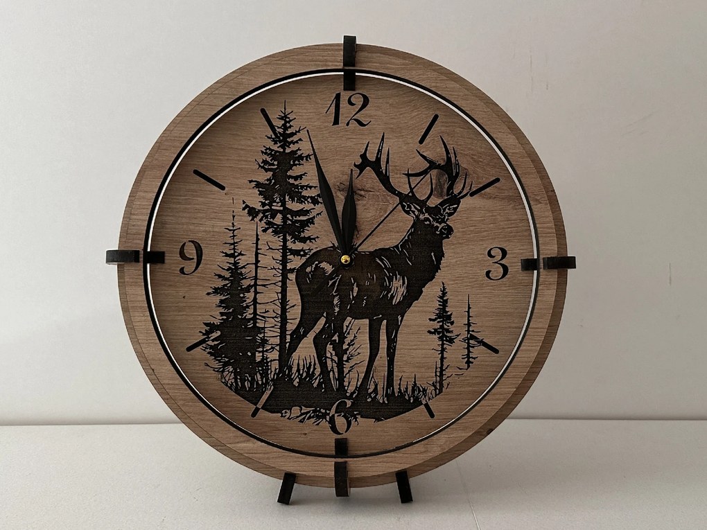 Li-Go "Jelen" Dřevěné hodiny 32 cm provedení povrchu: dub světlý