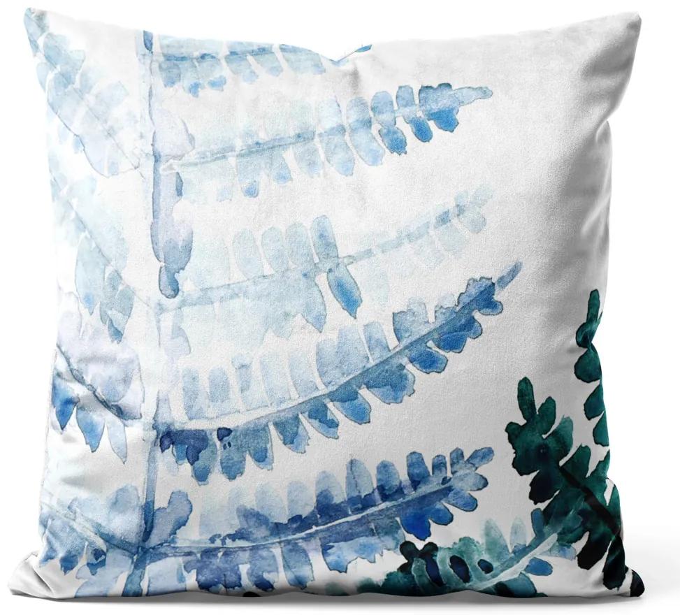 Dekorační velurový polštář List kapradiny - organická kompozice s modrou akvarelovou rostlinou