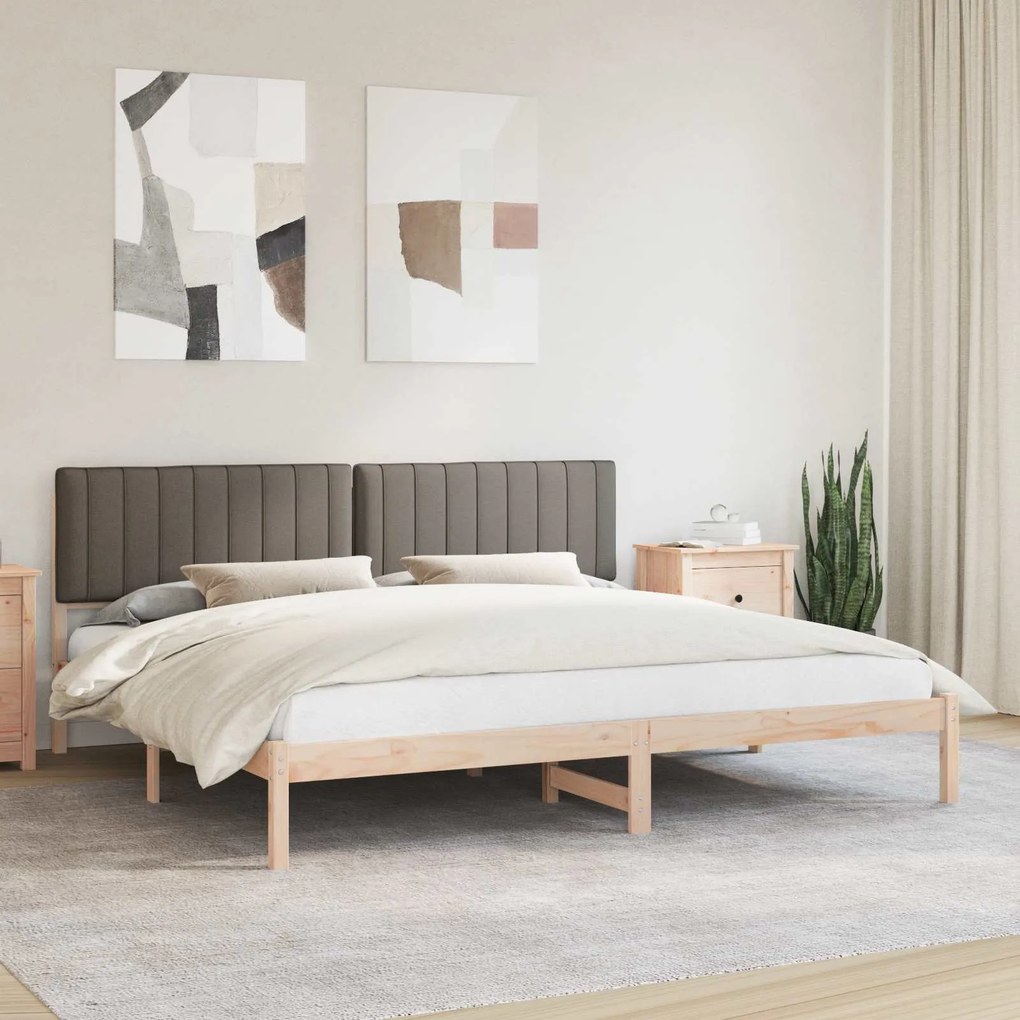 Rám postele s čalouněným čelem Taupe 200 x 200 cm 3405575