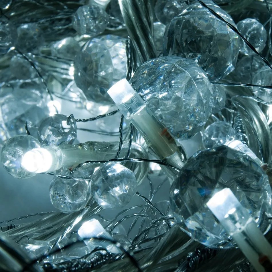 LED světýlka na baterie, krystalky, 1,3 m, ledově bílá, 10 diod, čirý kabel, IP20, 2 × AA