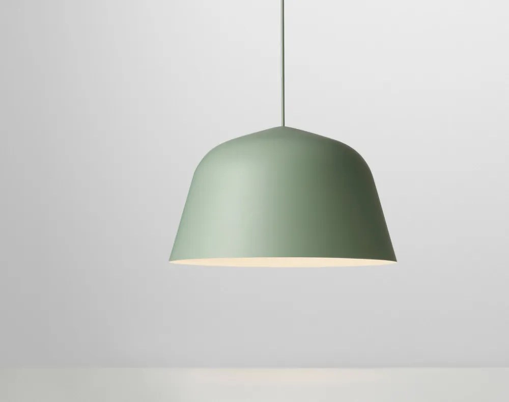 Muuto Závěsná lampa Ambit Ø40, green AMBPEN4005