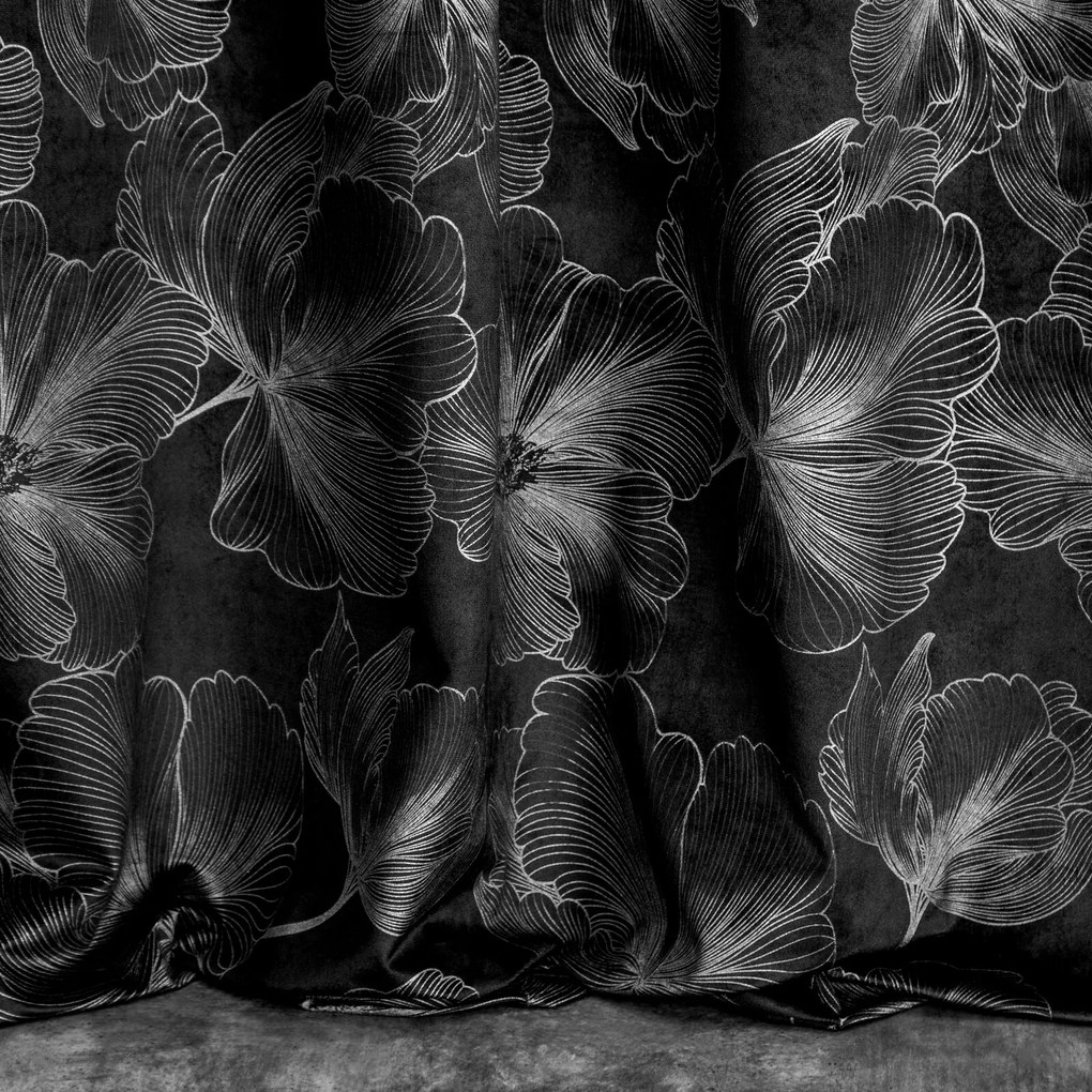ZATEMŇOVACÍ ZÁVĚS NA PÁSCE STELLA 140X300 CM KVĚTY