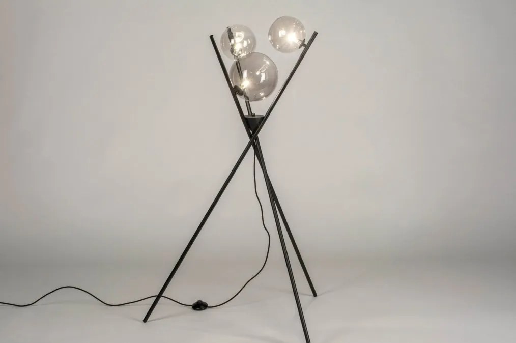 Stojací designová lampa Girrone 3