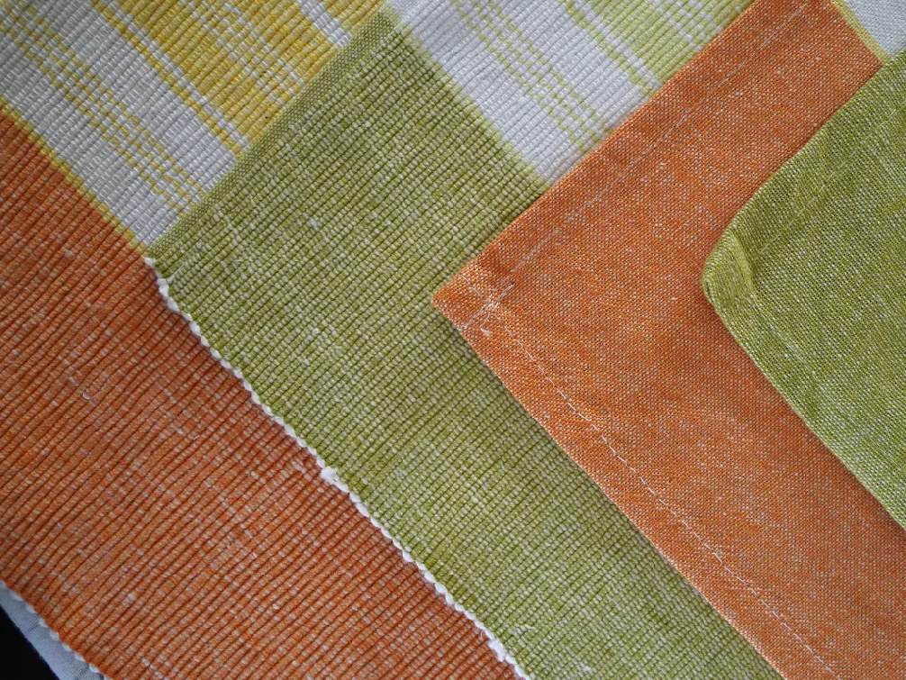 Bavlněný set prostírání 32x47 cm s ubrouskem 40x40 cm FOOD Barva: Oranžová