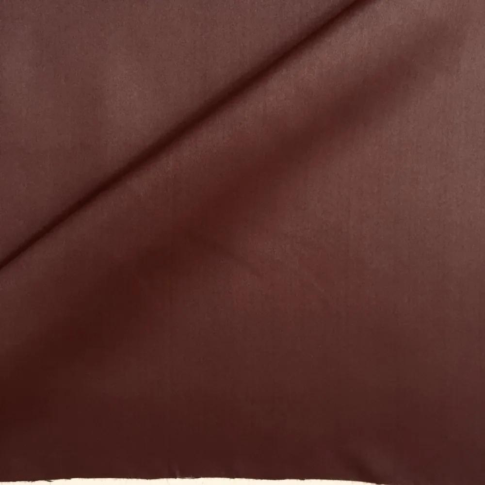 Kusový závěs Blackout - hnědý 250x200 cm