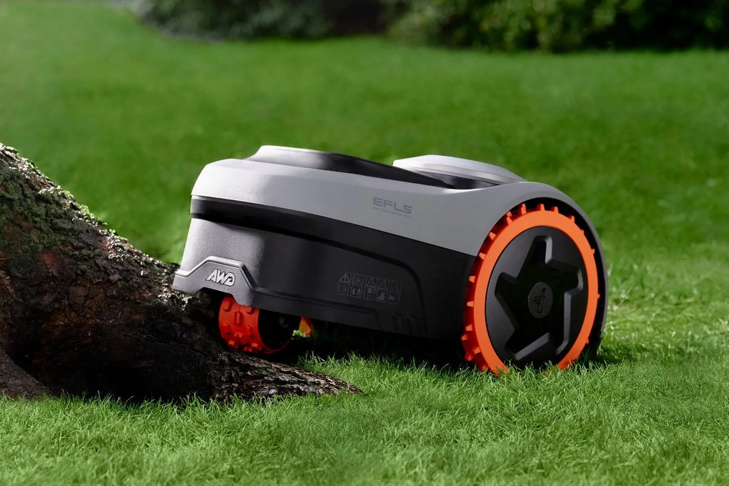 SEGWAY Navimow Robotická sekačka i206E AWD 600 m2 (N-RTK + Vision)