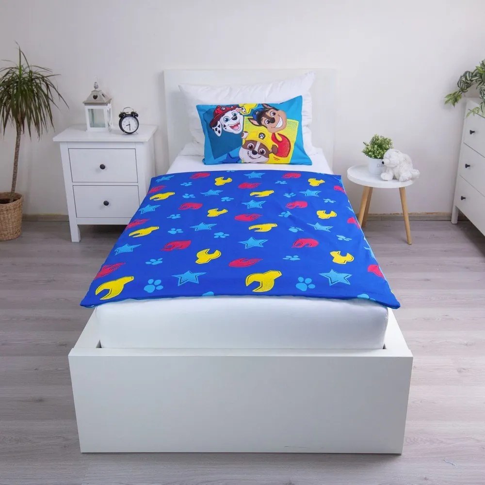 Modré bavlněné dětské povlečení do postýlky 100x135 cm Paw Patrol "Pawsome days ahead" – Jerry Fabrics