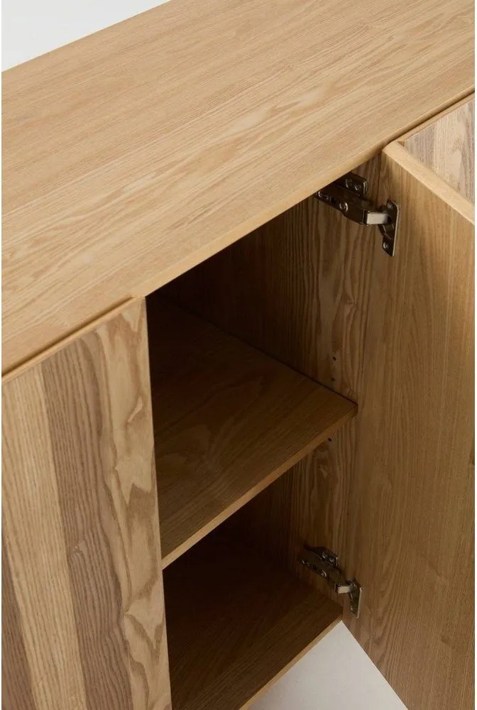 Komoda v dekoru jasanu 140x80x42 cm Jonstorp – Jotex