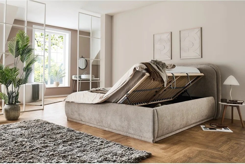 Béžová čalouněná dvoulůžková postel s úložným prostorem s roštem 180x200 cm Soma – Meise Möbel