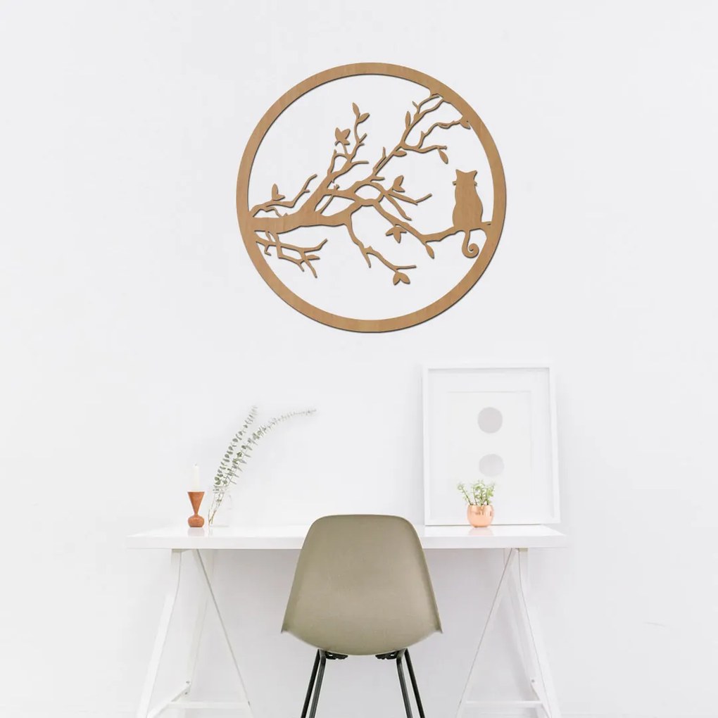 dřevo života Dřevěný obraz KOČKA NA STROMĚ Zvolte rozměr (cm): 80, Zvolte barvu dekoru: Třešeň