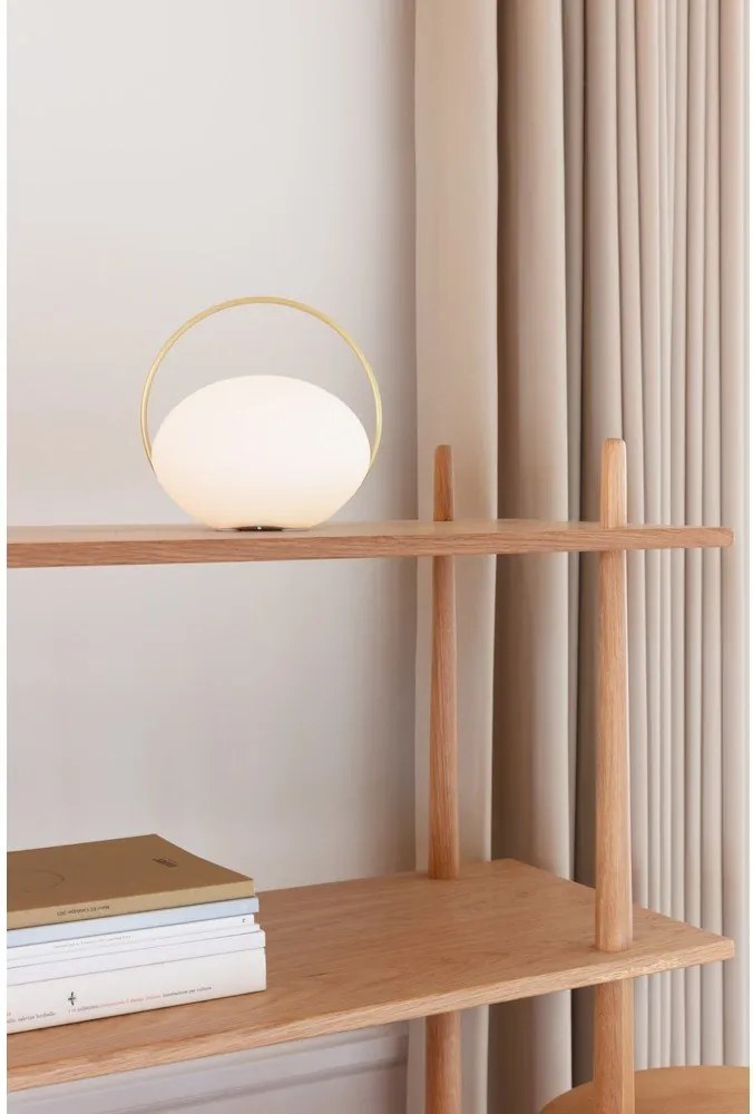 LED stolní /přenosné venkovní svítidlo na USB ø 19,5 cm Orbit – UMAGE