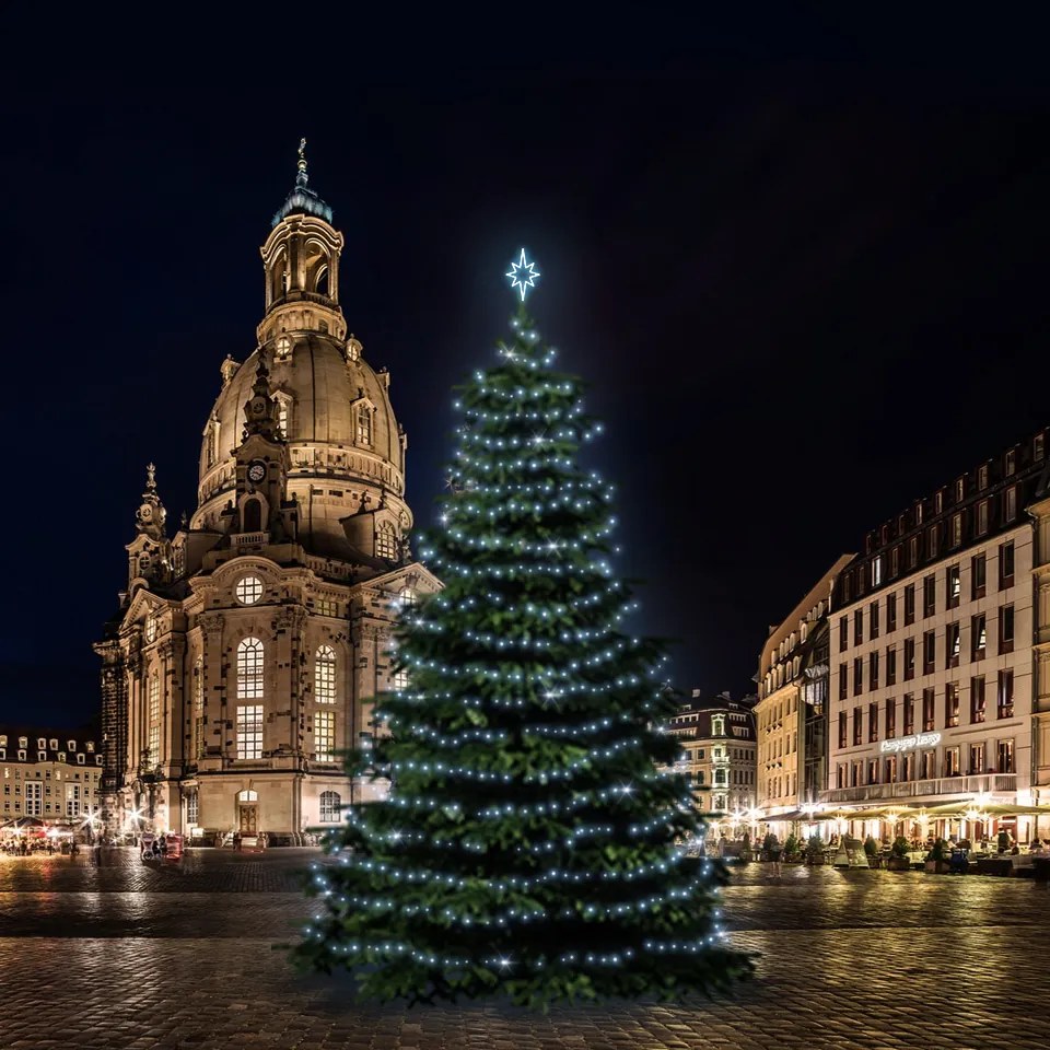LED světelná sada na vánoční stromy vysoké 15-17 m, ledová bílá