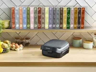 Tefal SW862BF0 černá / Sendvičovač / 700 W