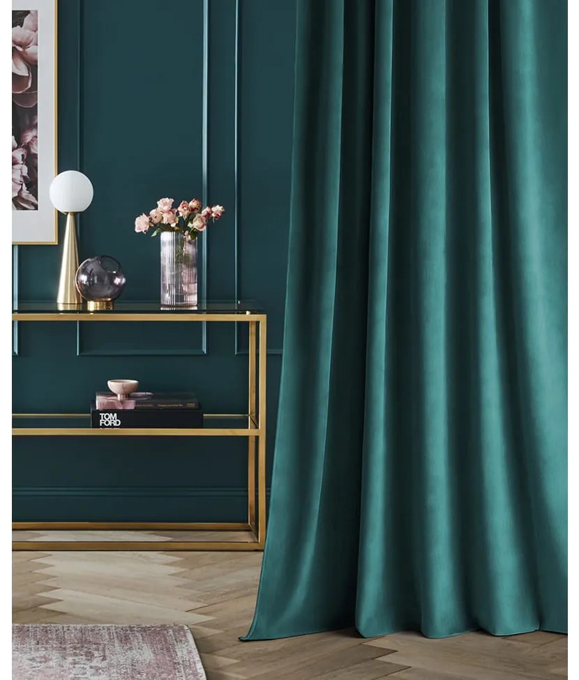Room99 Hotový závěs na pásce CHARMY Jednobarevný Velurový Zatemňovací Barva: Zelená, Velikost: 140 x 280 cm