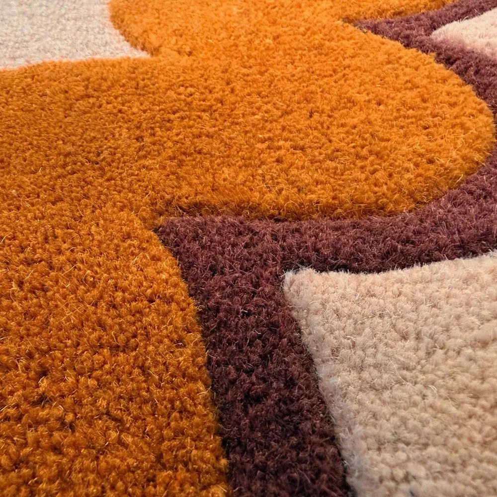 Oranžový/v přírodní barvě ručně tkaný vlněný koberec 140x200 cm Wiggle Wool – Flair Rugs
