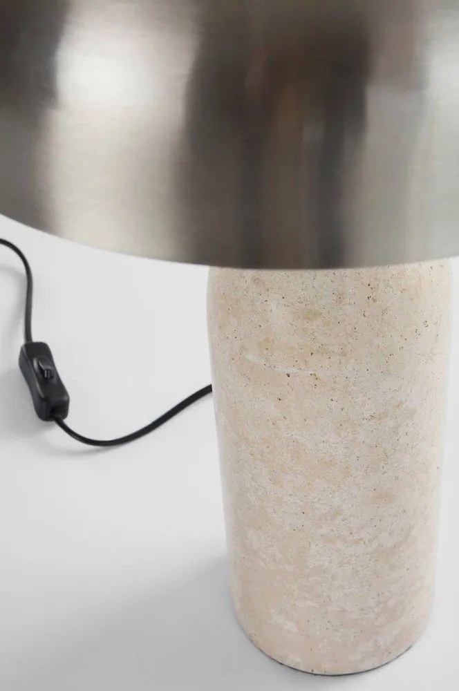 Stolní lampa z travertinu ve stříbrné barvě (výška 46 cm) Ina – Jotex